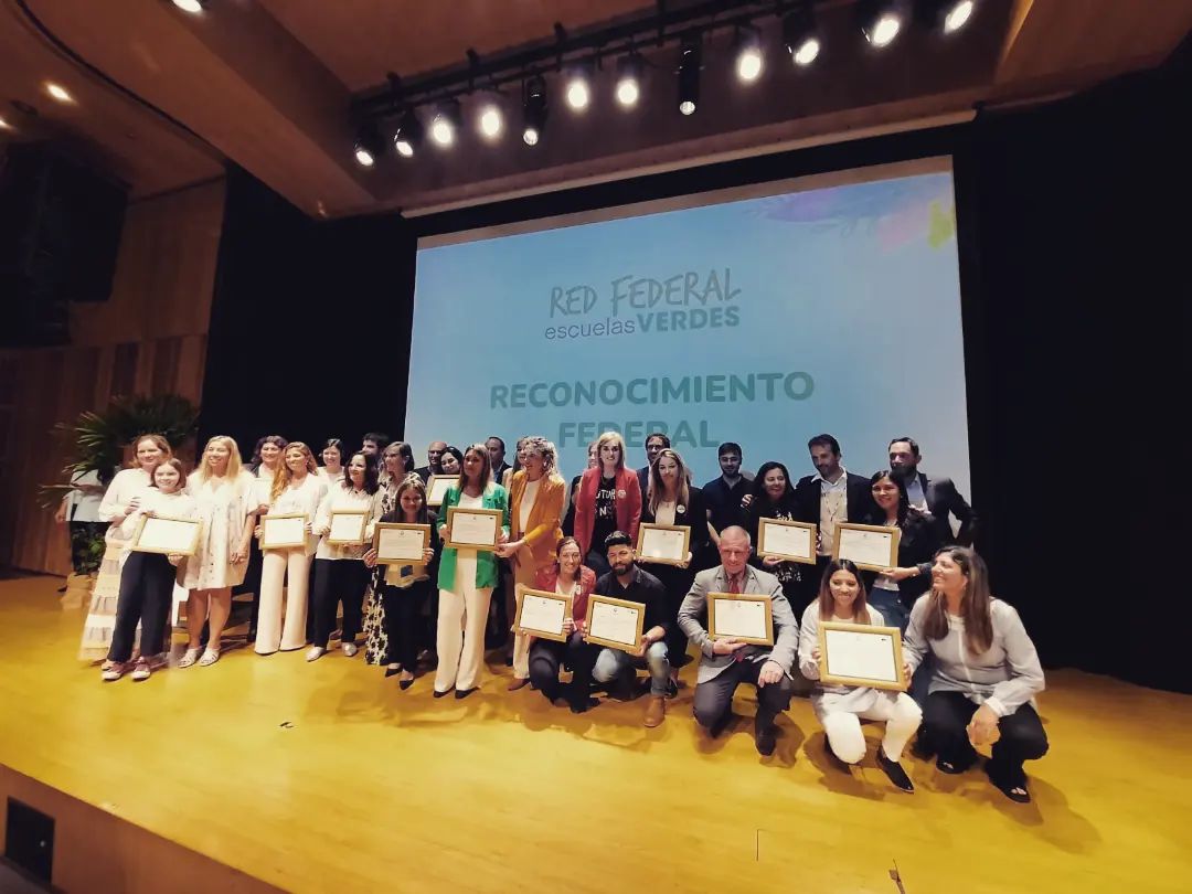 Reconocimiento al Jardín de Infantes Municipal Reconocimiento al Jardín de Infantes Municipal